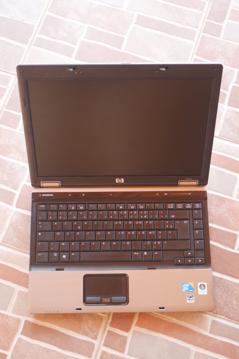 HP Compaq 6530B - Laptopozz