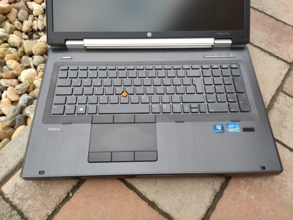 HP EliteBook 8770w - Laptopozz