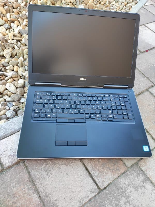 DELL PRECISION 7710 " A vádállat :) " - Laptopozz