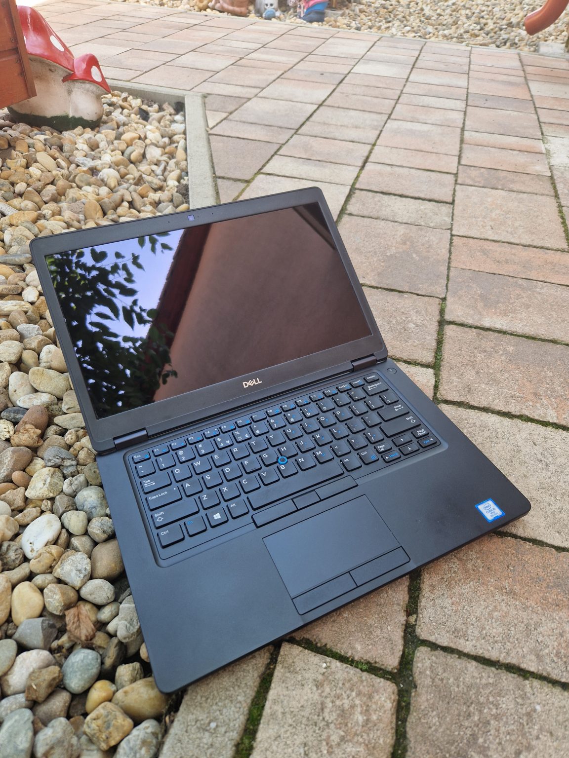 Dell Latitude 5490 TOUCH! - Laptopozz